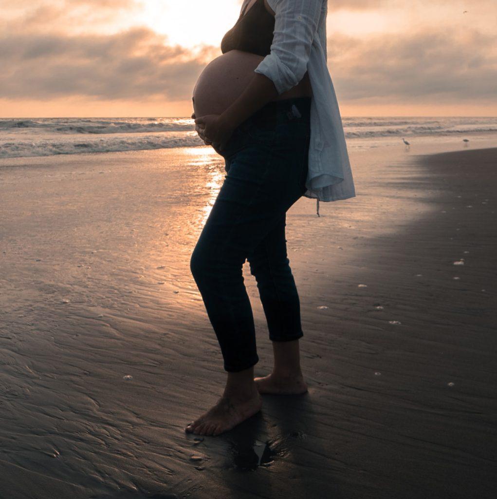 Maternity Clothes Size Chart And Sizing Guide - Size-Charts.com - When ...