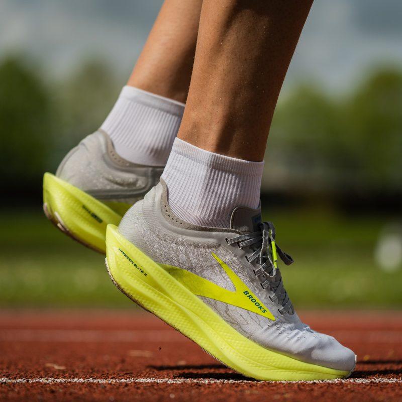 Find Your Running Shoe Size and Fit