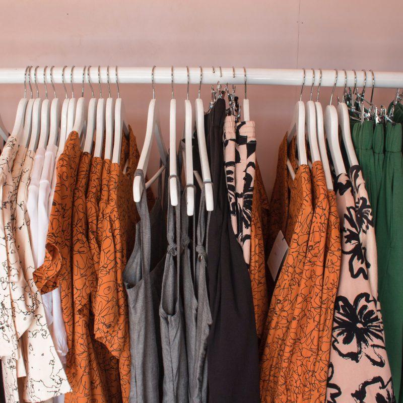 Ariat Jeans Size Chart for Men, Women and Kids - Size-Charts.com - When ...